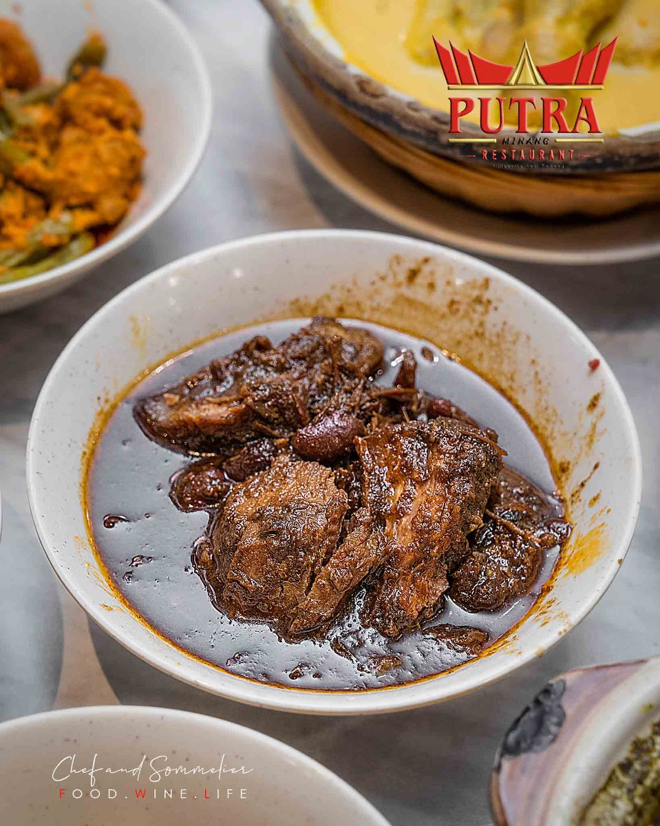 Putra Minang | Chef and Sommelier | See's Bakes | Private Dining ...